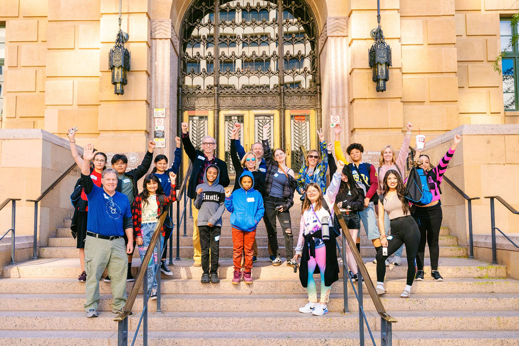 Phoenix History Tour - Kids in Focus